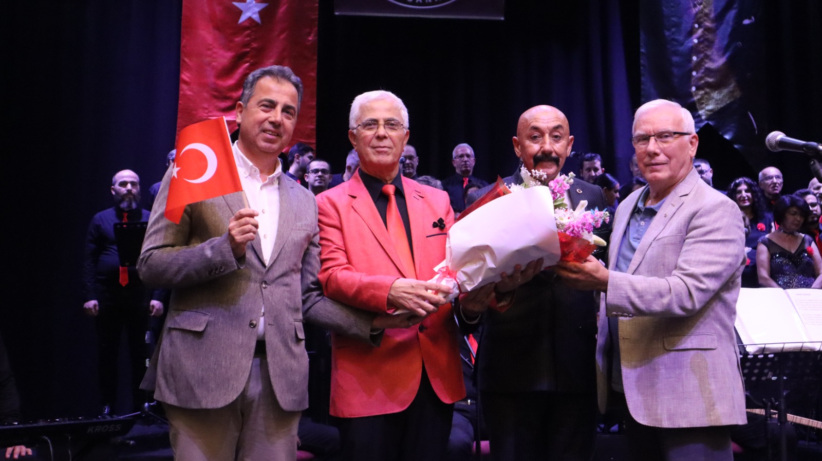 Bursa'da muhteşem konser! Geliri deprem bölgesine... - Olay Gazetesi Bursa