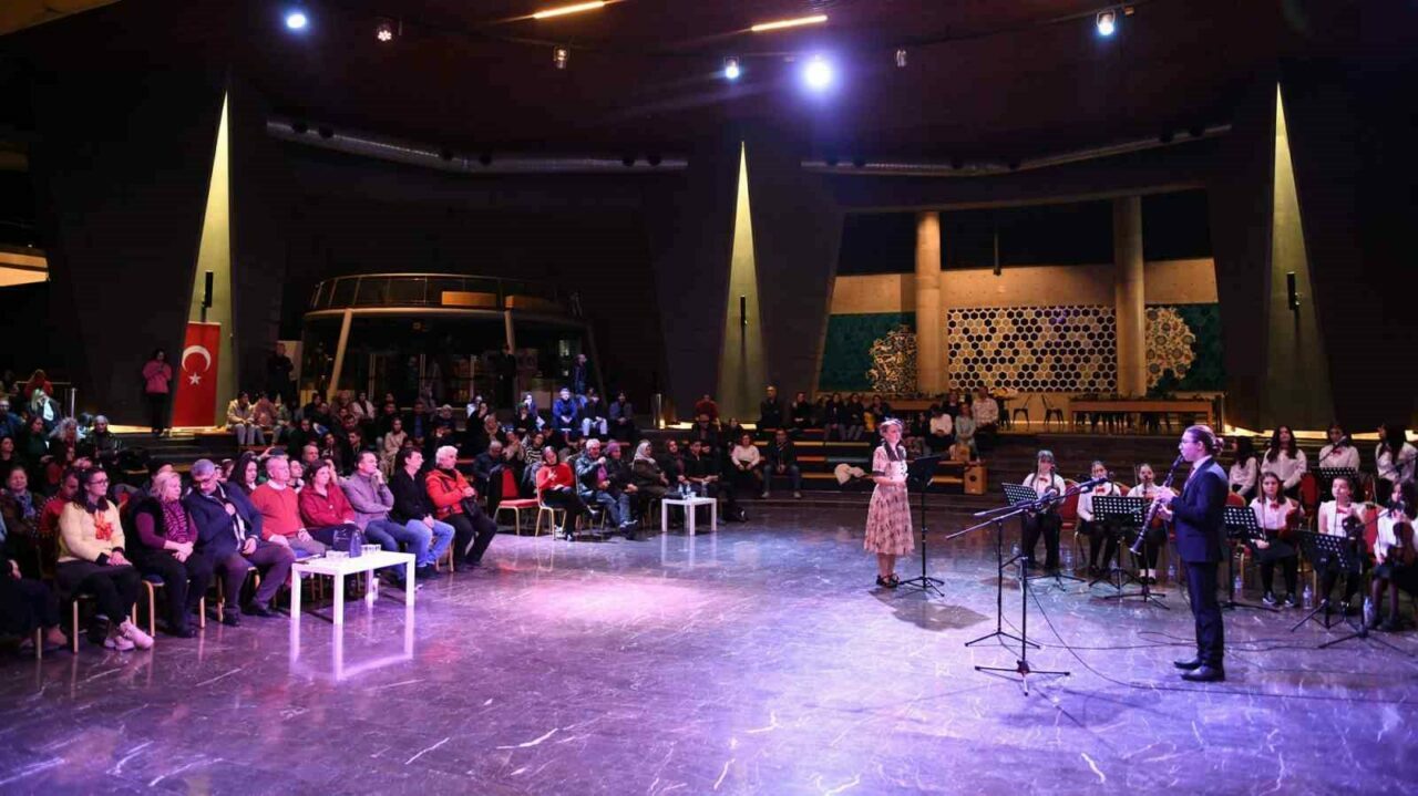 Bursa'da unutulmaz yeni yıl konseri - Olay Gazetesi Bursa