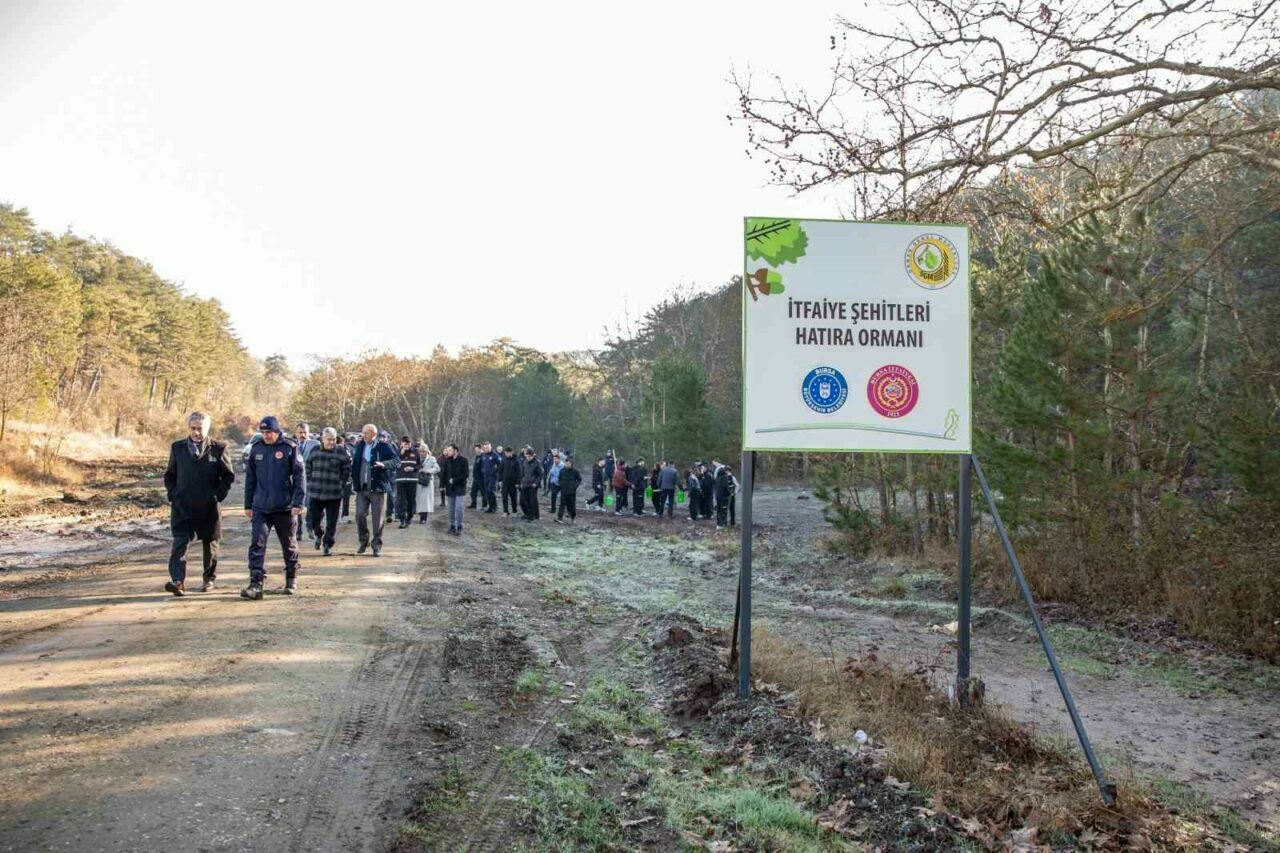 Bursa Büyükşehir’den kahraman itfaiyecilerin anısına hatıra ormanı ...
