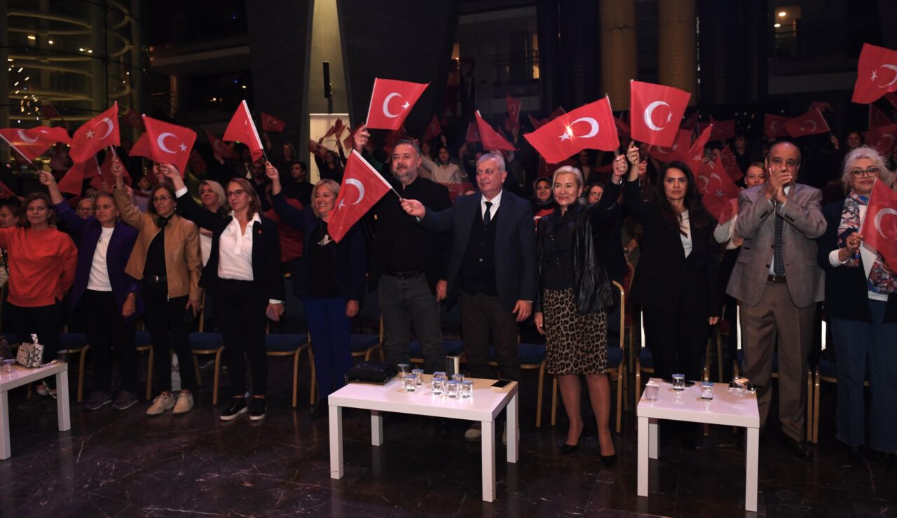 Atatürk'ün Bursa'ya gelişinin 103.yılına muhteşem kutlama! - Olay ...